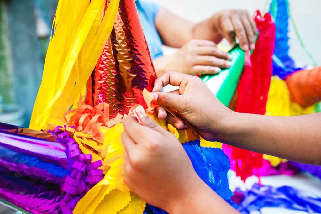 Elaboración de piñatas ¡Dale, dale, dale! - Instituto Sinaloense de Cultura
